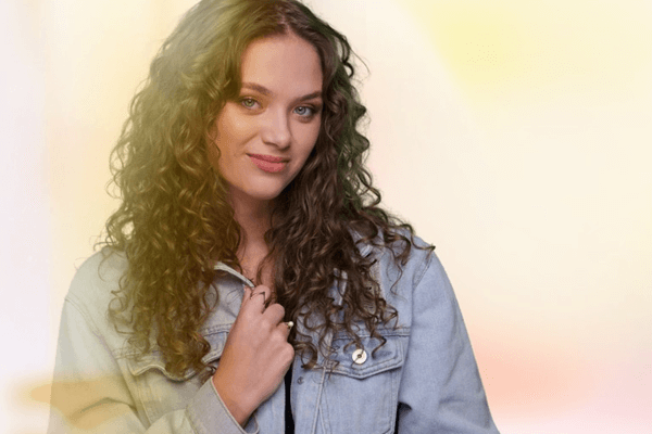 Deidre Barnard's New Music Video - FootNotes Media