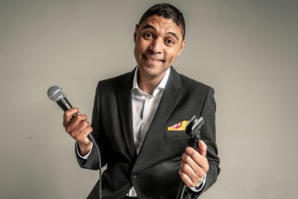 Stuart Taylor Quintessential Mix of Hilarious Stories - FootNotes Media