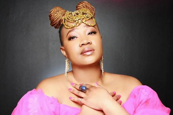 Noxolo Emerges With A Sonic Masterpiece Molweni - FootNotes Media