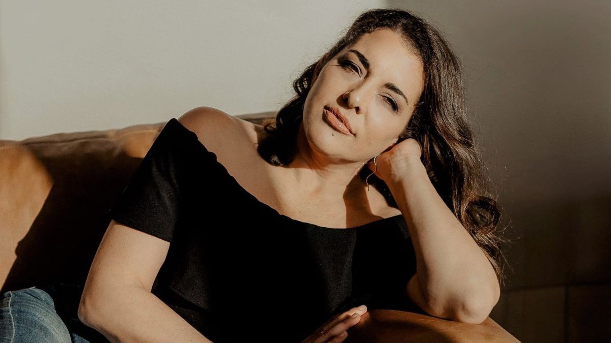 Chereé Strydom Tribute To The Late Bles Bridges - FootNotes Media